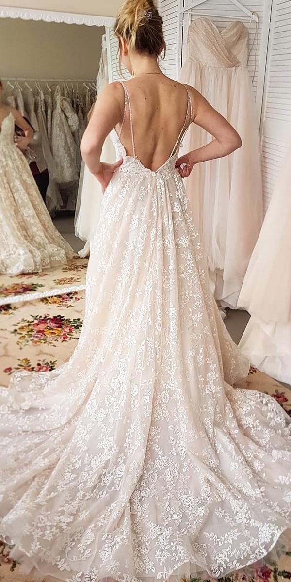 15 Sweet Ivory Wedding Dresses: Must Have For Brides