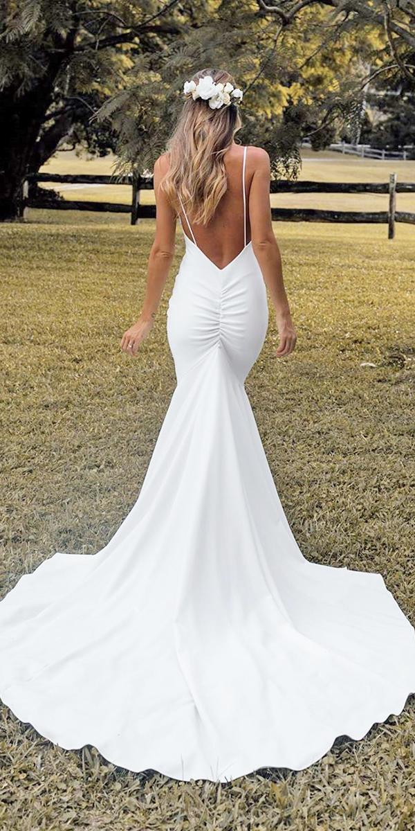 Trumpet Wedding Dresses That Are Fancy & Romantic