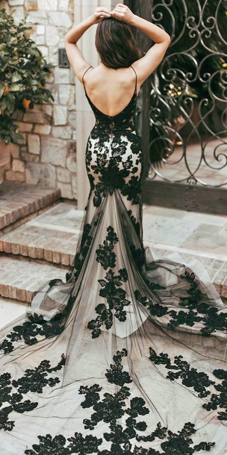 Gothic Wedding Dresses: 24 Dark Romance Looks