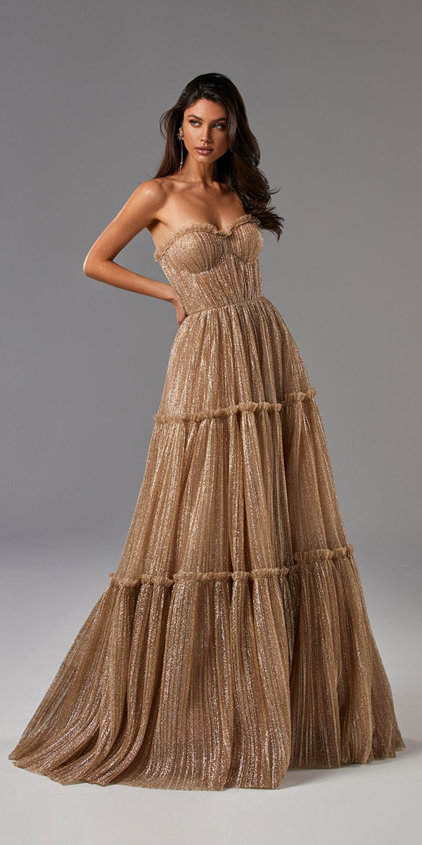 Wedding Party Dresses: 18 Chic Looks