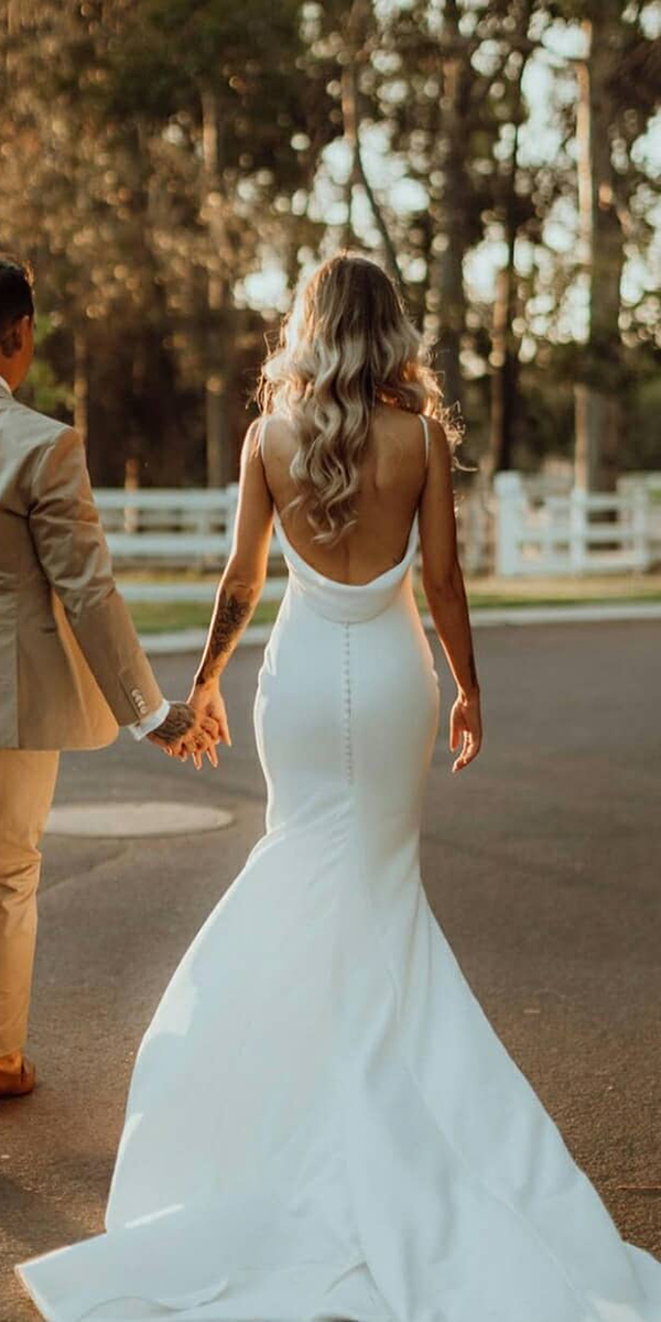 Trumpet Wedding Dresses That Are Fancy & Romantic