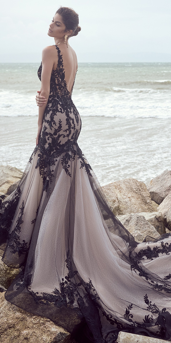 Gothic Wedding Dresses: 33 Dark Romance Styles