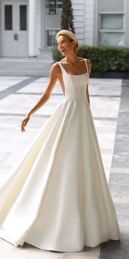 Simple Wedding Dresses For Cute Brides Wedding Dresses Guide