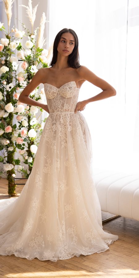 Summer Wedding Dresses: 24 Styles For Your Celebration