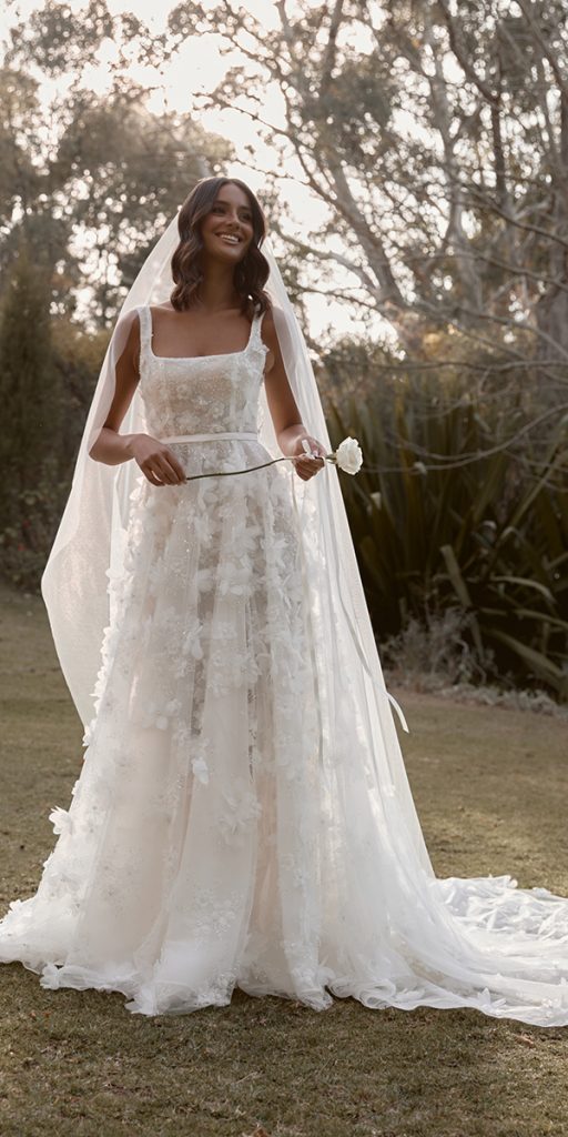 Barnyard Wedding Dresses To Inspire Any Bride | Wedding Dresses Guide