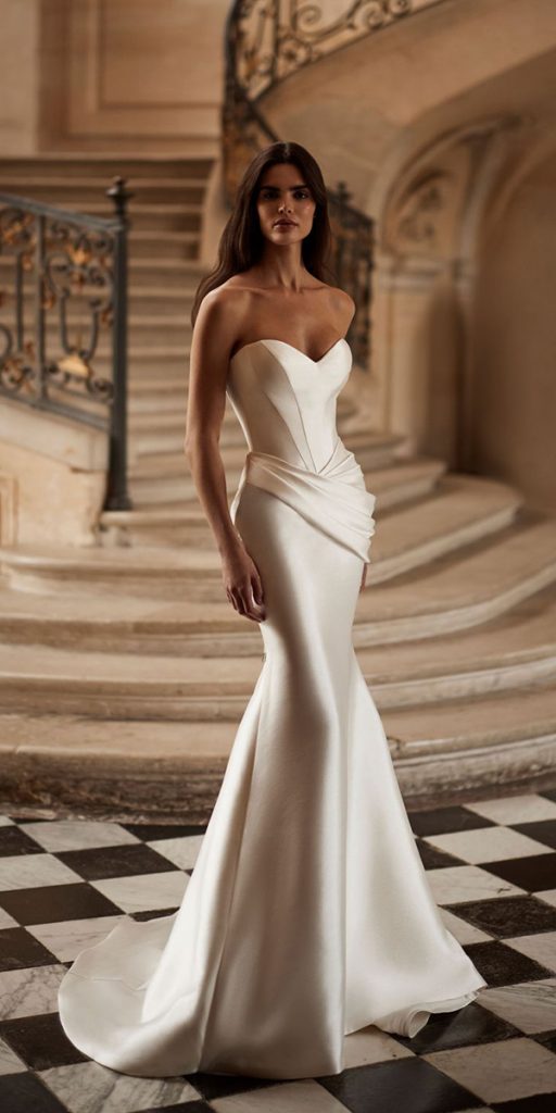 The Ultimate Guide to Wedding Dress Styles: 6 Silhouettes