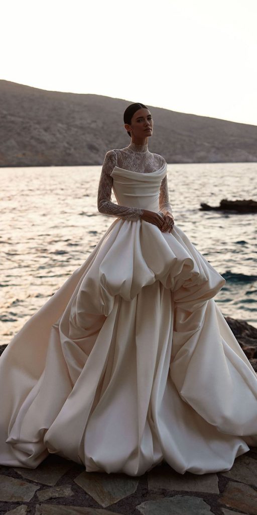 Ivory Wedding Dresses: 18 Styles That Must Have For Brides